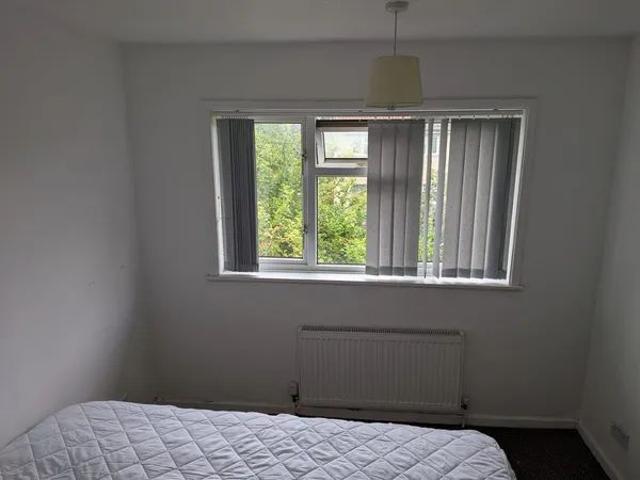 Fircroft Close, Cannock, WS11, Property for rent