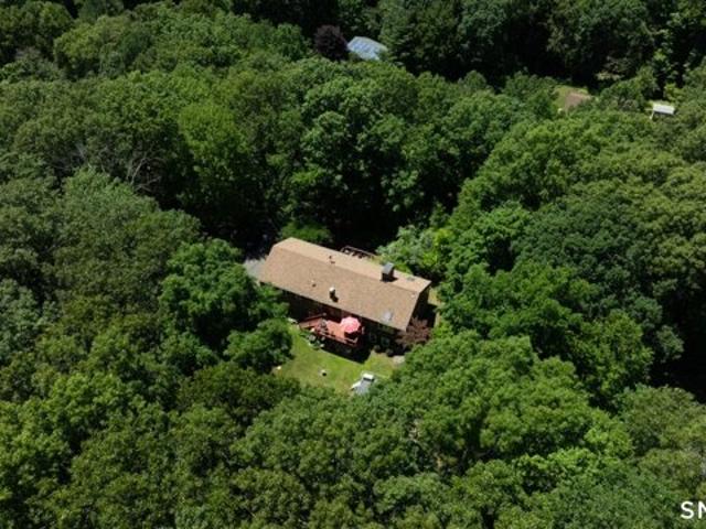 Firelight Dr, Danbury, Home For Sale
