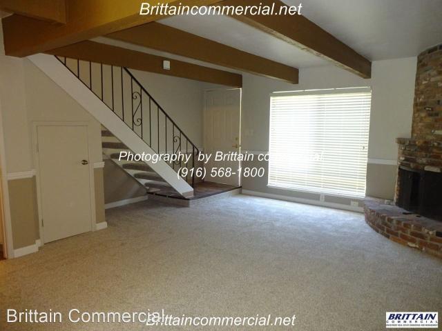 Fireside West 3 Bedroom Apartment for Rent at 2805 H St, Sacramento, CA 95816 Midtown