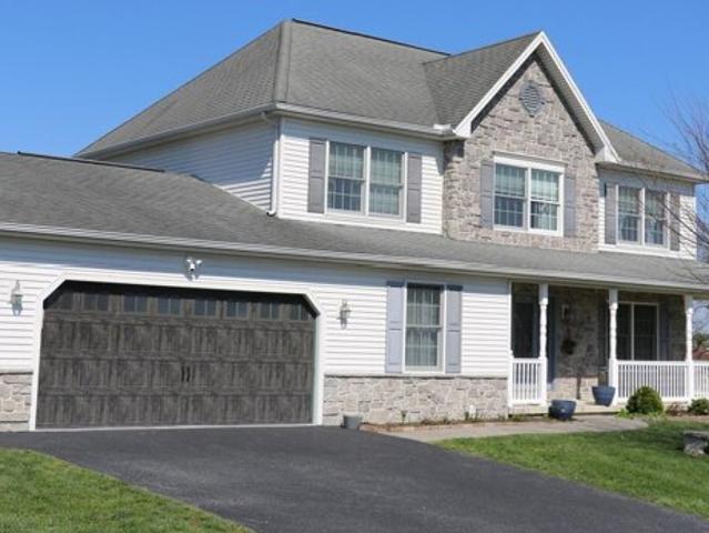Fireside Cir, Harrisburg, Home For Sale