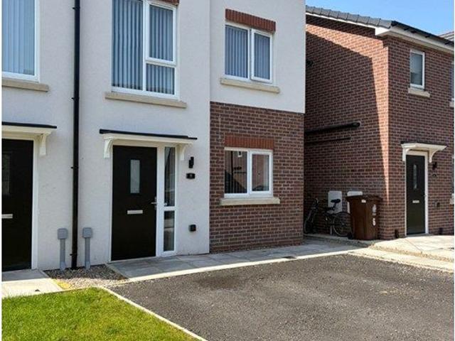 Fireside Grove, St Helens WA9, 5 bed semi detached house to rent, £1,500 pcm | PrimeLocation