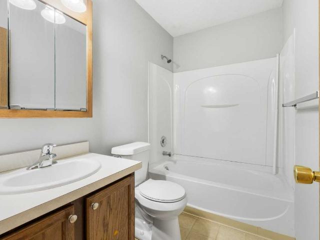 Firestone Park 1 Bedroom Apartment for Rent at 87 63, 87 & 101 E. Firestone Blvd Akron, OH 44301 Firestone Park