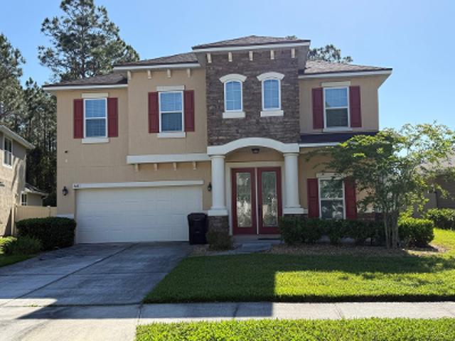 Firethorn Ave