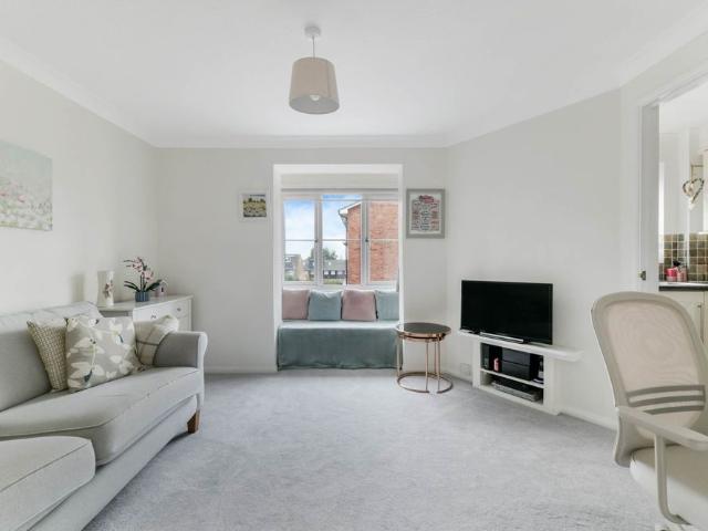 Firle Court, Epsom