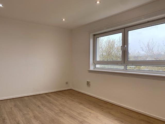 Firrhill Drive, Edinburgh, EH13 9EU