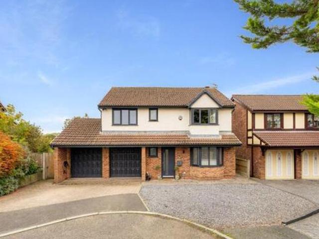 Firs Road, Bolton, 4 Bedroom Detached