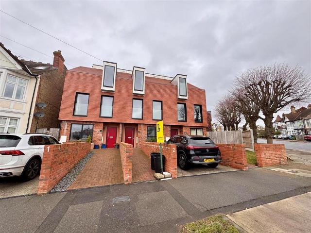 First Avenue, Chalkwell 5 bed terraced house to rent £2,950 pcm £681 pw