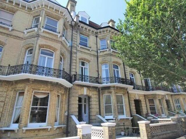 First Avenue, Hove, 1 Bedroom Maisonette
