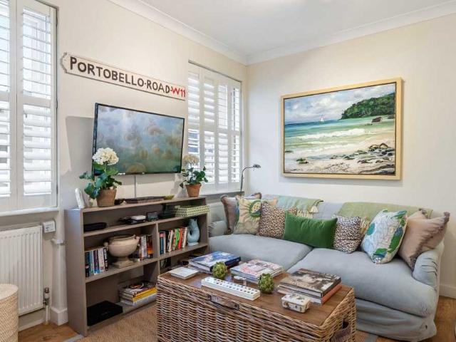 First class apartment for 2 near Portobello Rd