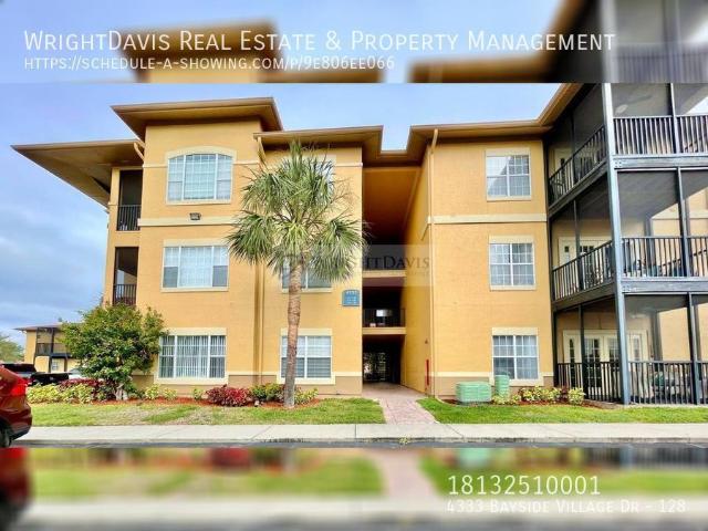 First Floor 2/2 Beachwalk Condo!