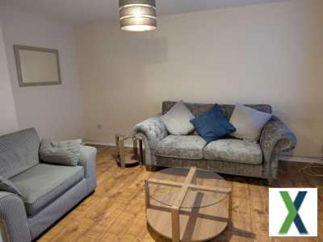 First Floor apartment with parking close to Cardiff City Centre