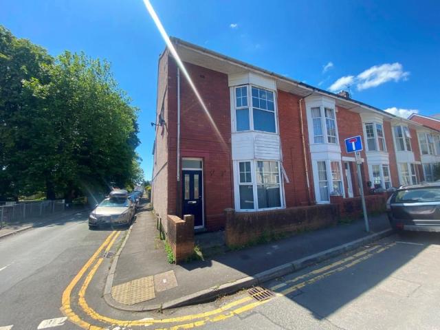 First Floor Flat, Cory Street, Sketty, Swansea. SA2, 1 bed flat to rent, £695 pcm | PrimeLocation
