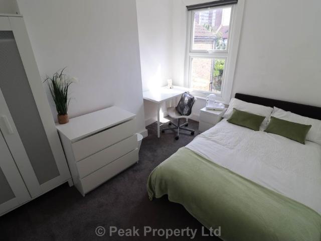 First Floor Room Room 4, St. Anns Road, Southend On Sea