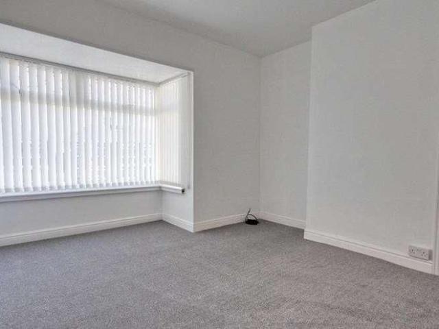 First Lane, Hessle, HU13