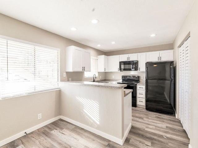 FIRST MONTH'S RENT FREE & FREE 55 INCH TV* Please contact Anastasia Sisneros 480 2 Bedroom Apartment for Rent at 2725 E Beck Ln, Phoenix, AZ 85032