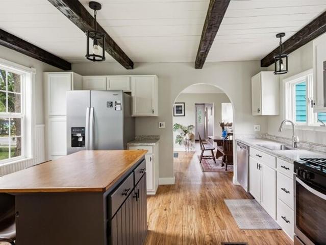 First Nh Tpke, Northwood, Home For Sale