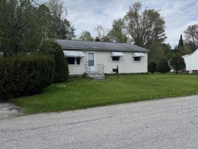 First St, Rutland, Home For Sale