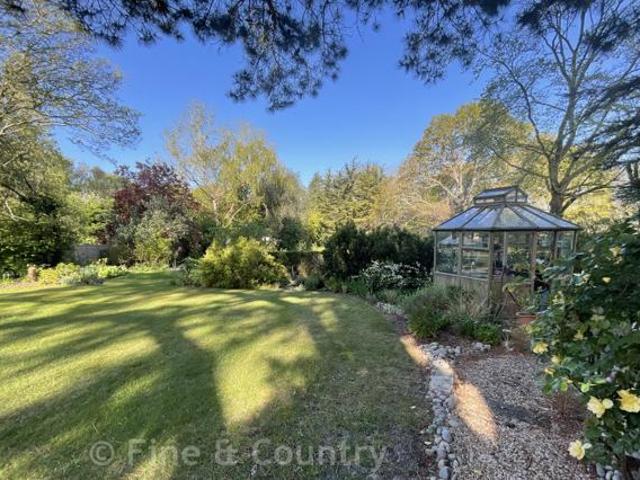 Fishbourne Lane, Fishbourne, 3 Bedroom Detached