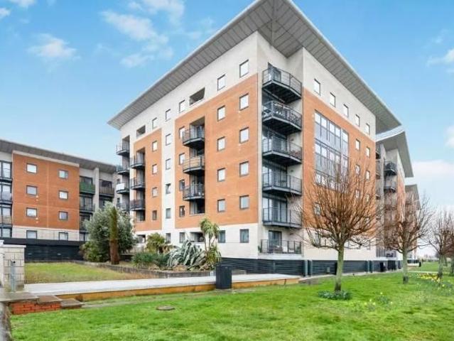 Fishguard Way, City Airport, Gallions Reach, Beckton, London E16, 3 bed flat to rent, £2,340 pcm | PrimeLocation
