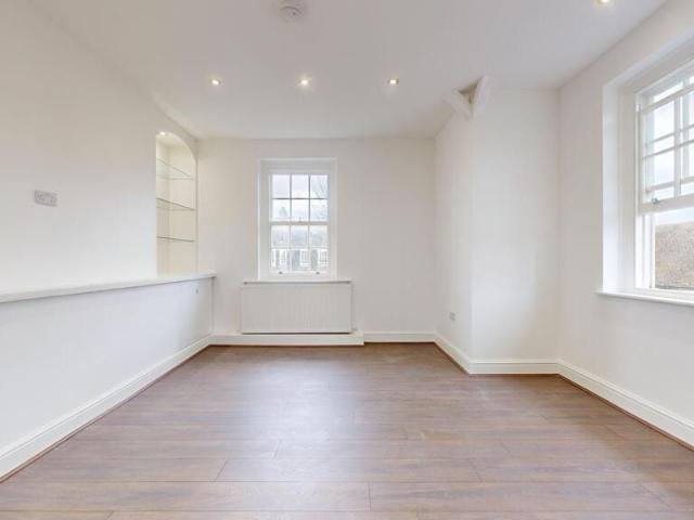Fisherton Street, London NW8, 2 bed flat to rent, £2,600 pcm | PrimeLocation