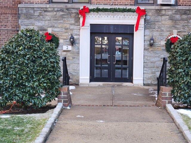Fisher Dr Unit D, Mount Vernon, Property For Sale