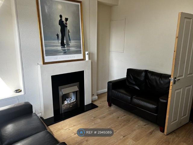 Fisher Street, Nottingham NG7, 3 bed terraced house to rent, £1,195 pcm | PrimeLocation