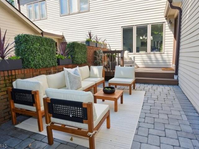 Fisher Rd, Mahwah, Condo For Sale