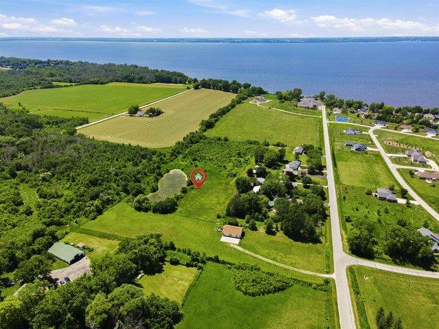 Fishermans Rd, Fond du Lac, WI 54937