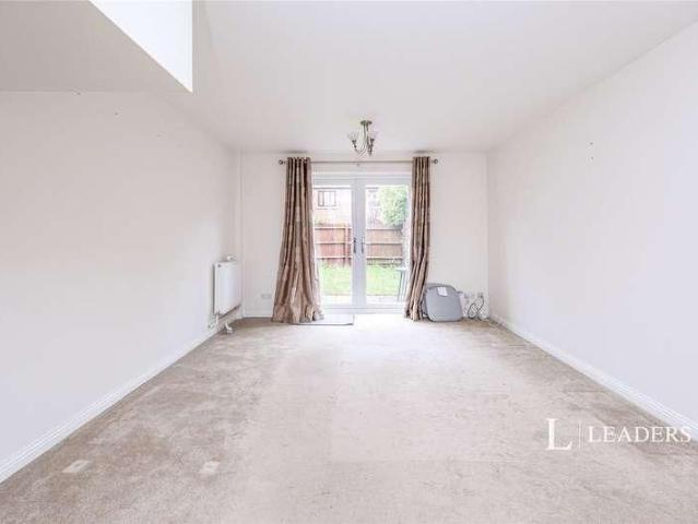 Fishers Field, Buckingham, MK18
