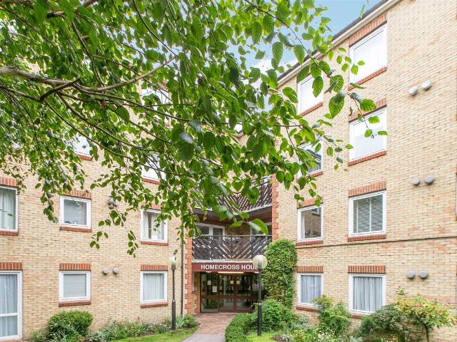 Fishers Lane, London W4, 1 bed flat to rent, £1,750 pcm | PrimeLocation