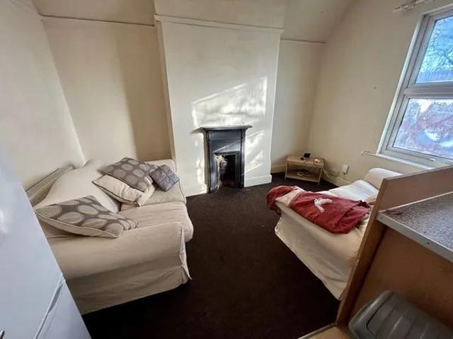 Fishpond Drive, Nottingham, NG7