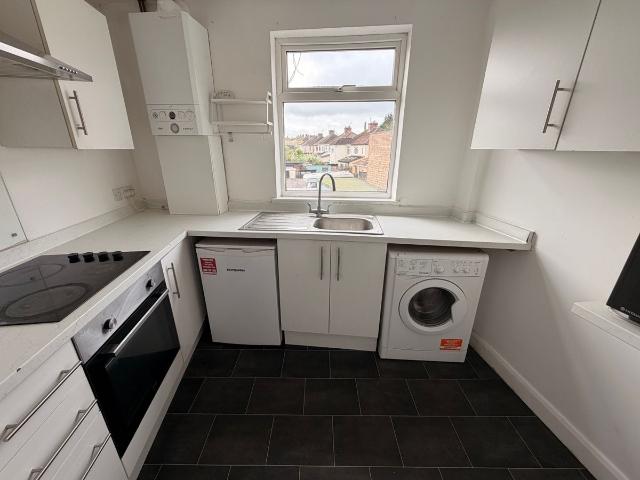 Fishponds Road, Bristol BS16, 3 bed maisonette to rent, £1,600 pcm | PrimeLocation