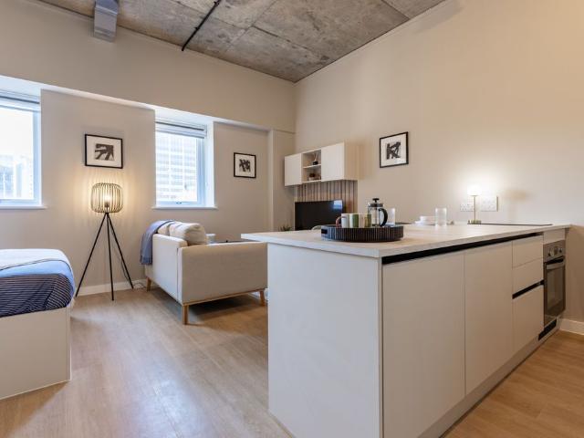 Fitzalan Place, Cardiff CF24, 1 bed flat to rent, £1,100 pcm | PrimeLocation