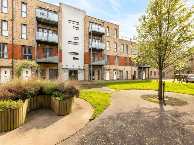 Fitzgerald Place, Cambridge, Cambridgeshire CB4, 2 bed flat to rent, £1,850 pcm | PrimeLocation