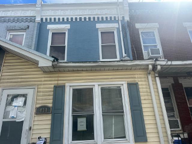 Fitzgerald St