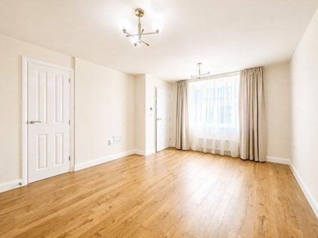 Fitzgibbon Close, Yate, Bristol, Gloucestershire, BS37