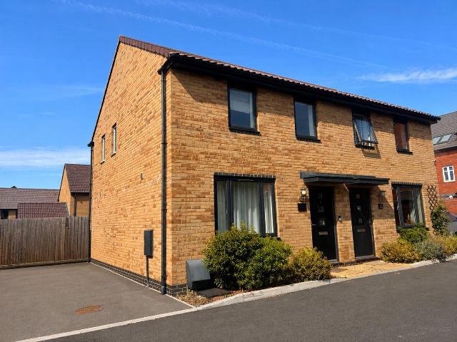 Fitzgibbon Close, Yate, Bristol, Gloucestershire BS37, 3 bed semi detached house to rent, £1,500 pcm | PrimeLocation