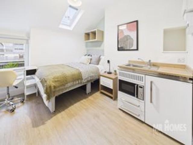 Fitzhamon Embankment, Cardiff CF11, 1 bed flat to rent, £875 pcm | PrimeLocation