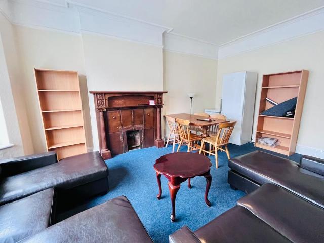 Fitzharris Avenue, Winton, Bournemouth 5 bed house to rent £2,425 pcm £560 pw