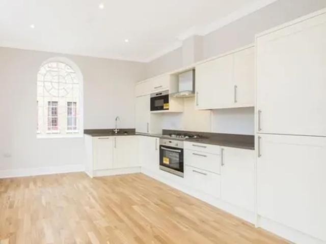 FitzHerbert Walk, London, W7 2PE, United Kingdom | 2 bed house for rent #167455813 | Rentberry