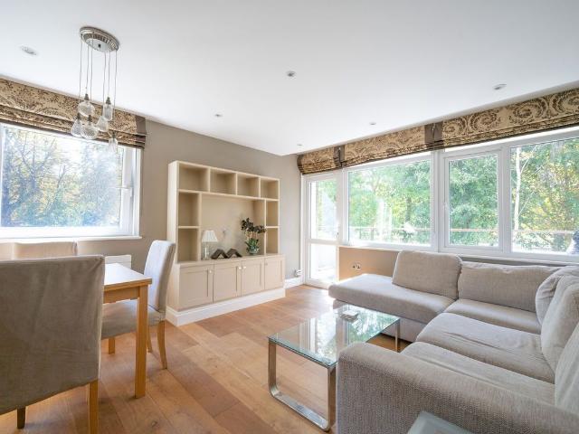 Fitzhugh Grove, Wandsworth Common, London SW18, 2 bed flat to rent, £2,400 pcm | PrimeLocation