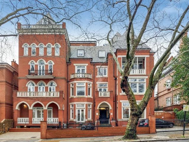Fitzjohns Avenue, Hampstead, London NW3, 3 bed flat to rent, £6,587 pcm | PrimeLocation