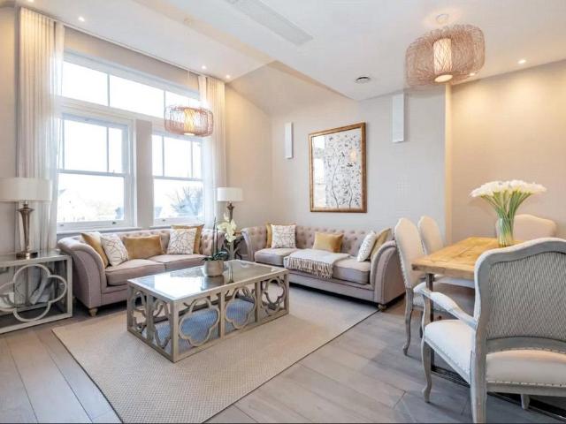 Fitzjohns Avenue, Hampstead, London, NW3 4 bed flat to rent £7,999 pcm £1,846 pw