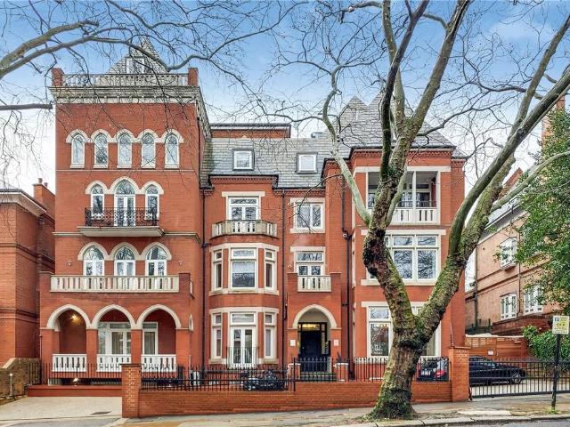 Fitzjohns Avenue, Swiss Cottage NW3 3 bed apartment to rent £6,586 pcm £1,520 pw