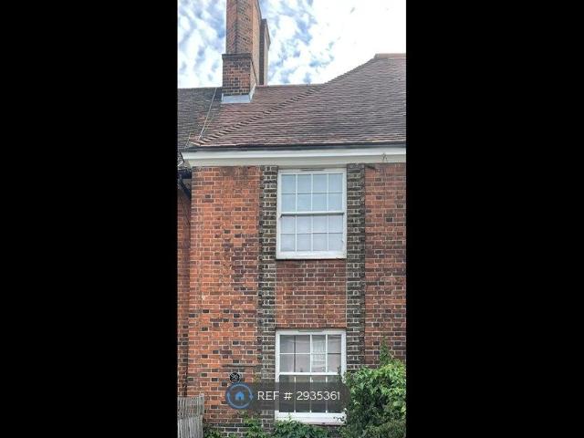 Fitzneal Street, London W12, 3 bed terraced house to rent, £2,650 pcm | PrimeLocation