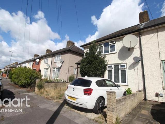 Fitzstephen Road Dagenham 3 bed end of terrace house to rent £2,100 pcm £485 pw