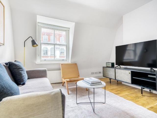 Fitzrovia W1T, 2 bed flat to rent, £4,600 pcm | PrimeLocation
