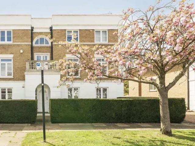 Fitzroy Crescent, London, W4 3EL, United Kingdom | 1 bed apartment for rent #167447729 | Rentberry