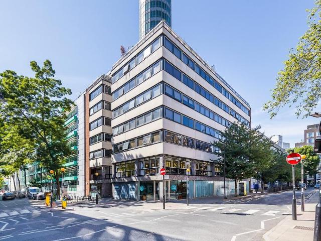 Fitzroy Street, London, W1T 2 bed apartment to rent £3,200 pcm £738 pw
