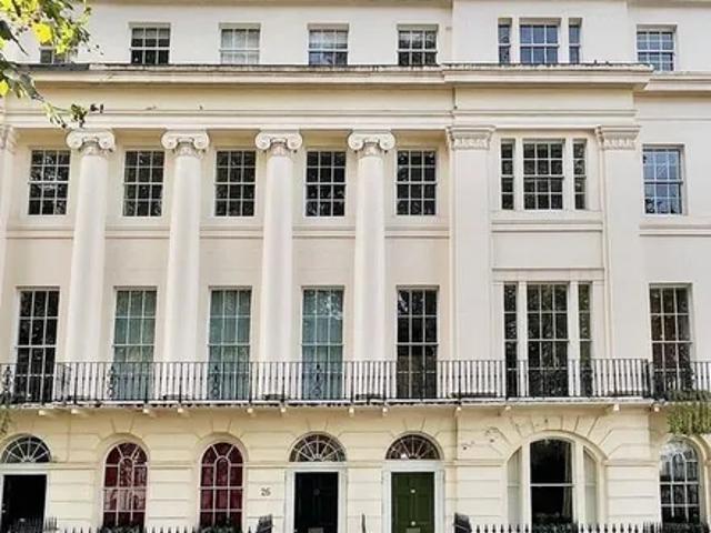 Fitzroy Square, London, W1T 5HG, United Kingdom | Studio apartment for rent #139267837 | Rentberry